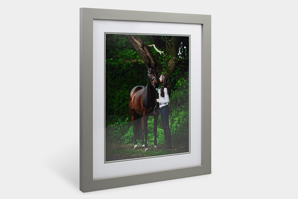 Spectrum | Contemporary Frame | Loxley Colour